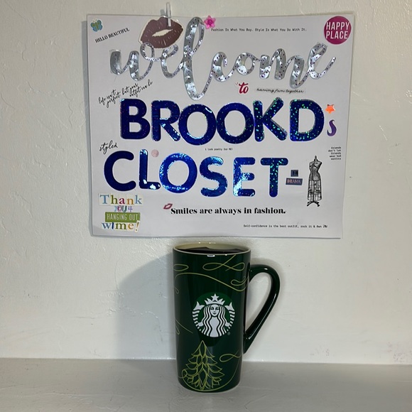 Starbucks | Kitchen | Starbucks Christmas Tree 4 Fl Oz Cup W Lid | Poshmark